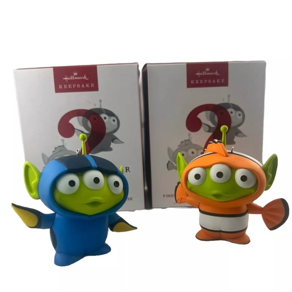 Hallmark | Other | Hallmark Remix Ornaments Dory And Nemo And Alien Toy ...